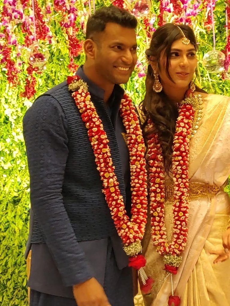 Actor Vishal Engagement with Anisha in Hyderabad Today - Actor Vishal ...