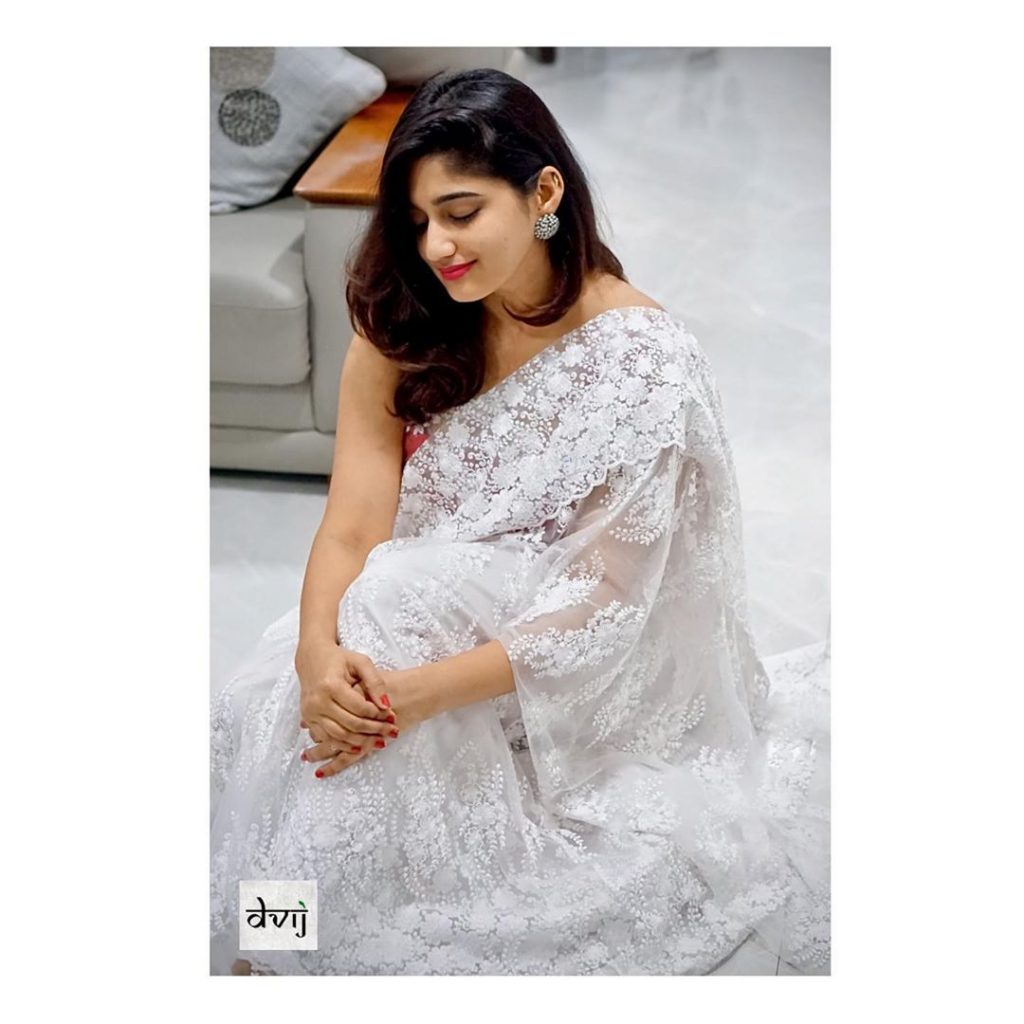 VJ Divya's Latest Images - | Indian Express Tamil